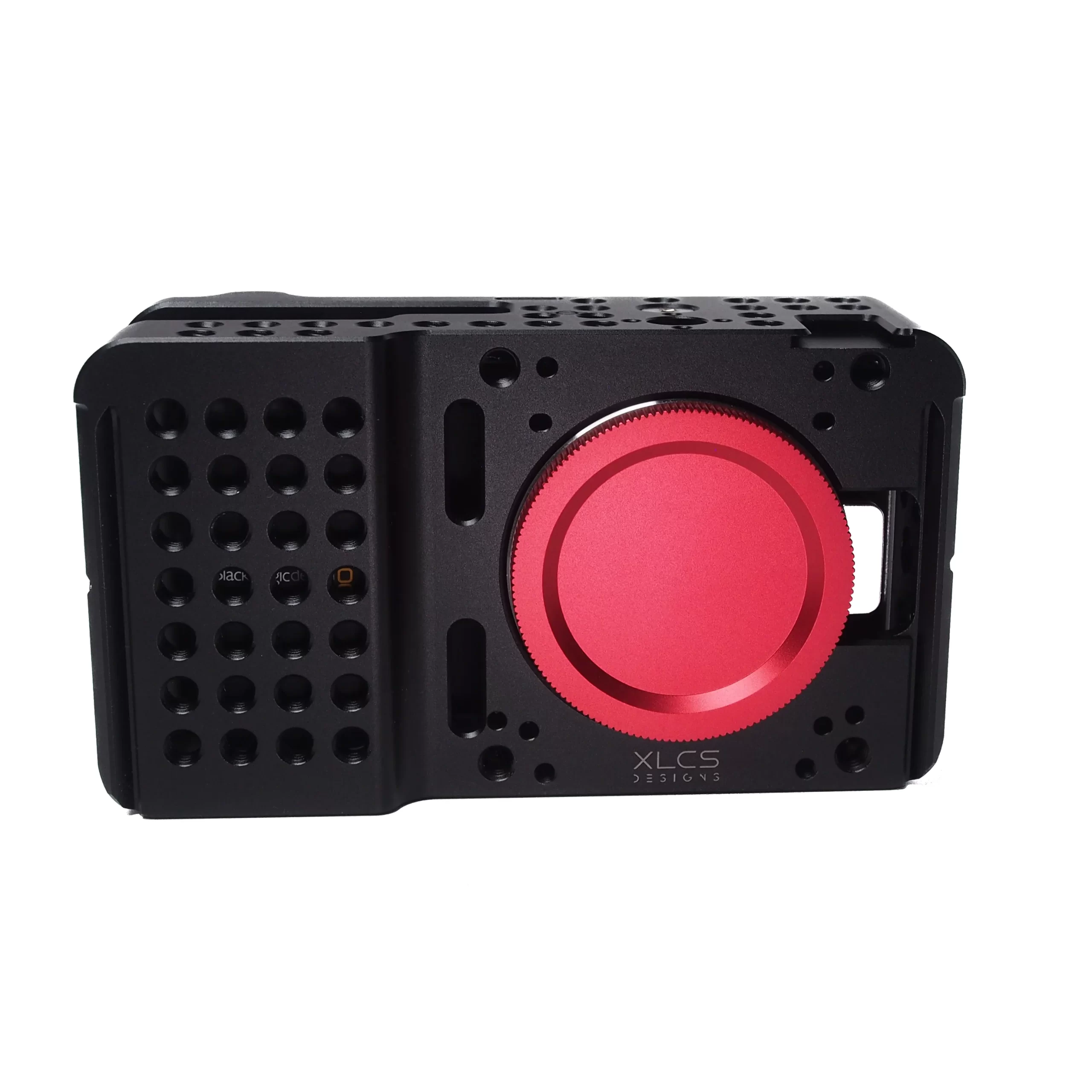 Locking MFT-mount body caps in red anodized aluminum - 43addict